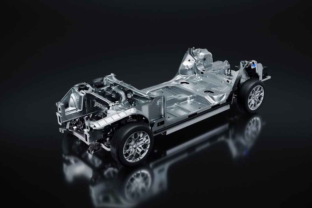 Stellantis unveils STLA Large vehicle platform that will underpin ...